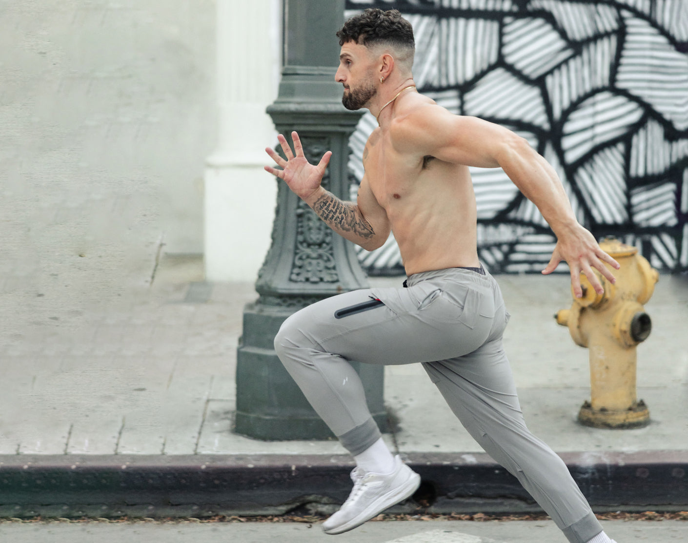 AHA SELECTED | Best Muscle Fit Technical Apparel for Men